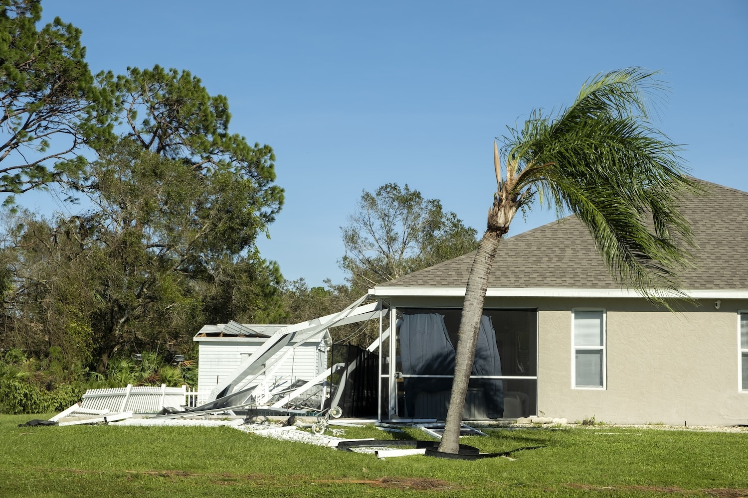 How to Proactively Fortify Against Hurricanes in Florida - Knockout ...